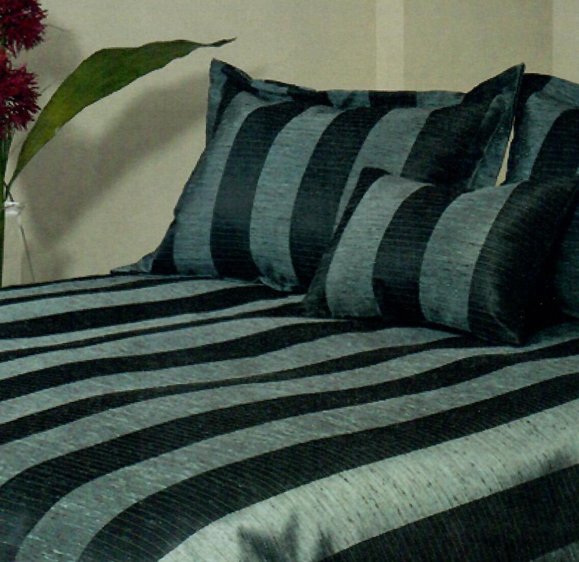 Madeira Teal Duvet Cover – Chéné Sasseville